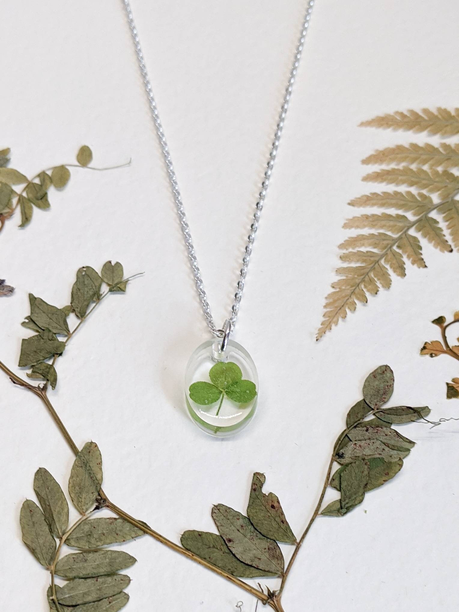Handmade Clover leaf pendant necklace. Real green Clover leaf | Etsy