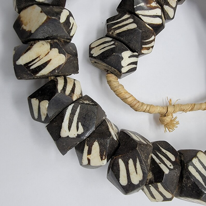 Black and White Bone Beads, African Beads, Batik Bone - Etsy
