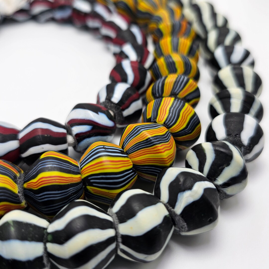 Red Marble Indian Beads - Etsy