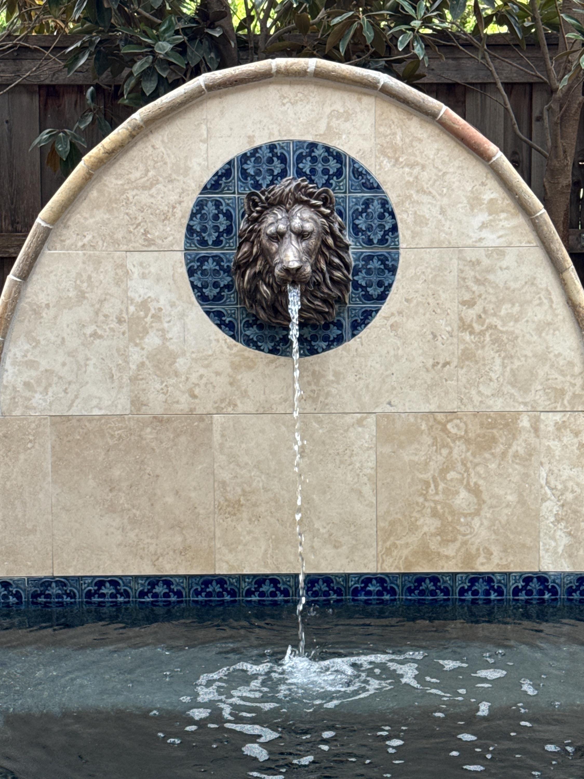 Lion Head Fountain| Cast Stone Water Feature| Lion Face Sculpture Pool ...