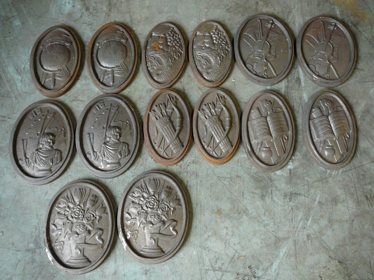 Metal Medallions – Cast Oval – Decorative Elements - Steel Design ...