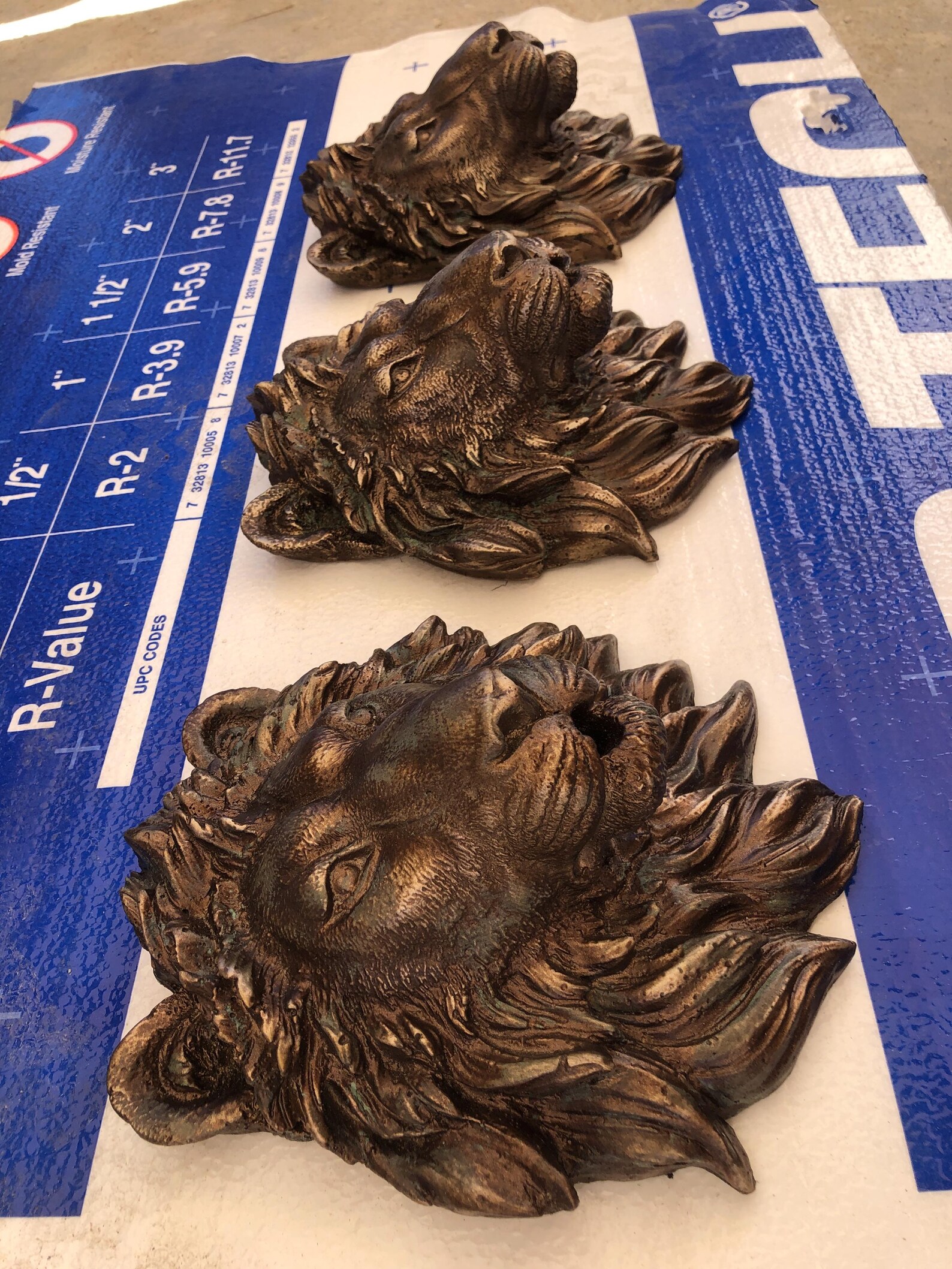 Bronze Lion Mask Fountain - Cast Stone Water Feature - Lion Face ...
