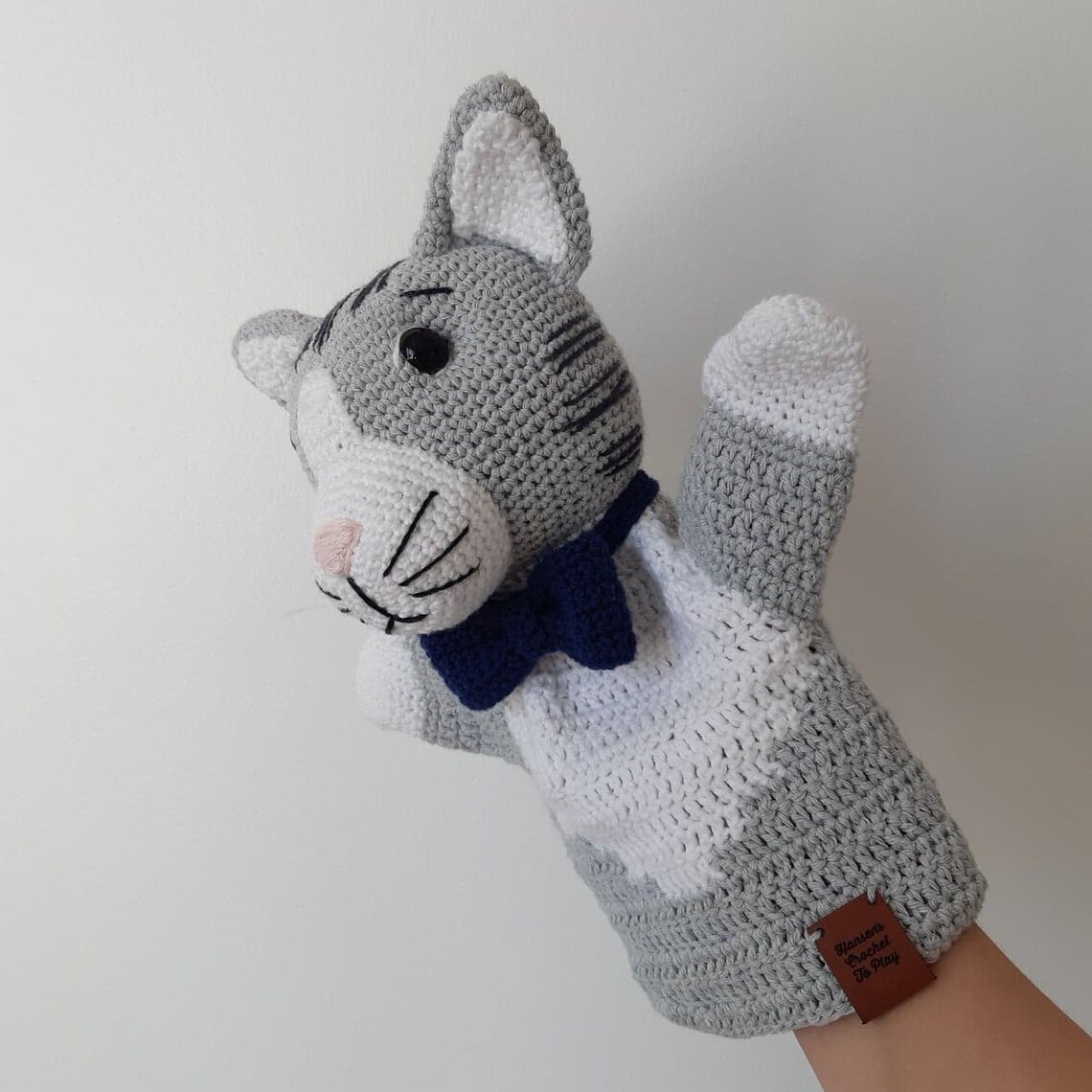 Crochet Pattern the Bow Tie Cat Hand Puppet - Etsy