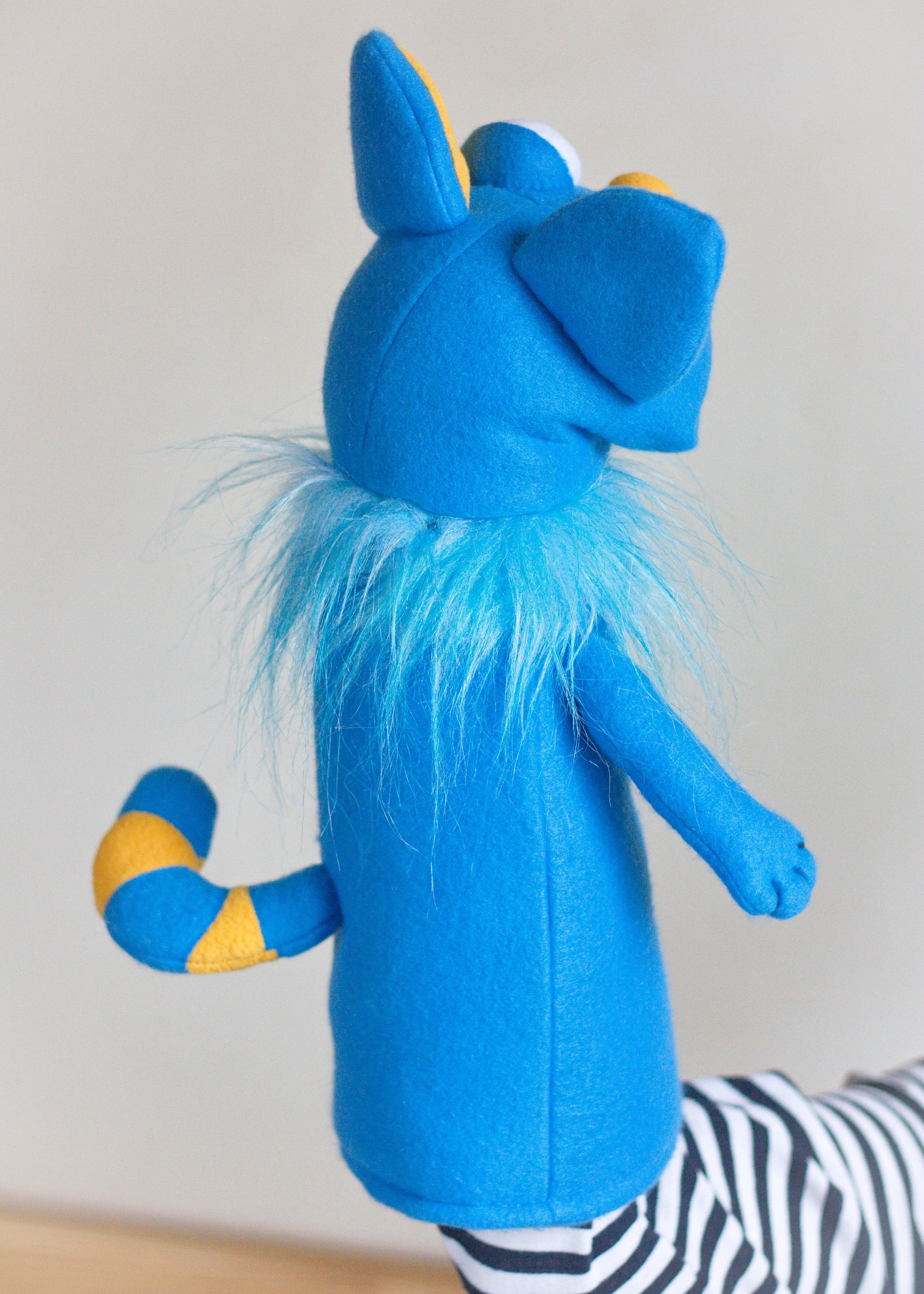 Brave Ukrainian Blue Cat Yellow and Blue Funny Puppet Professional ...