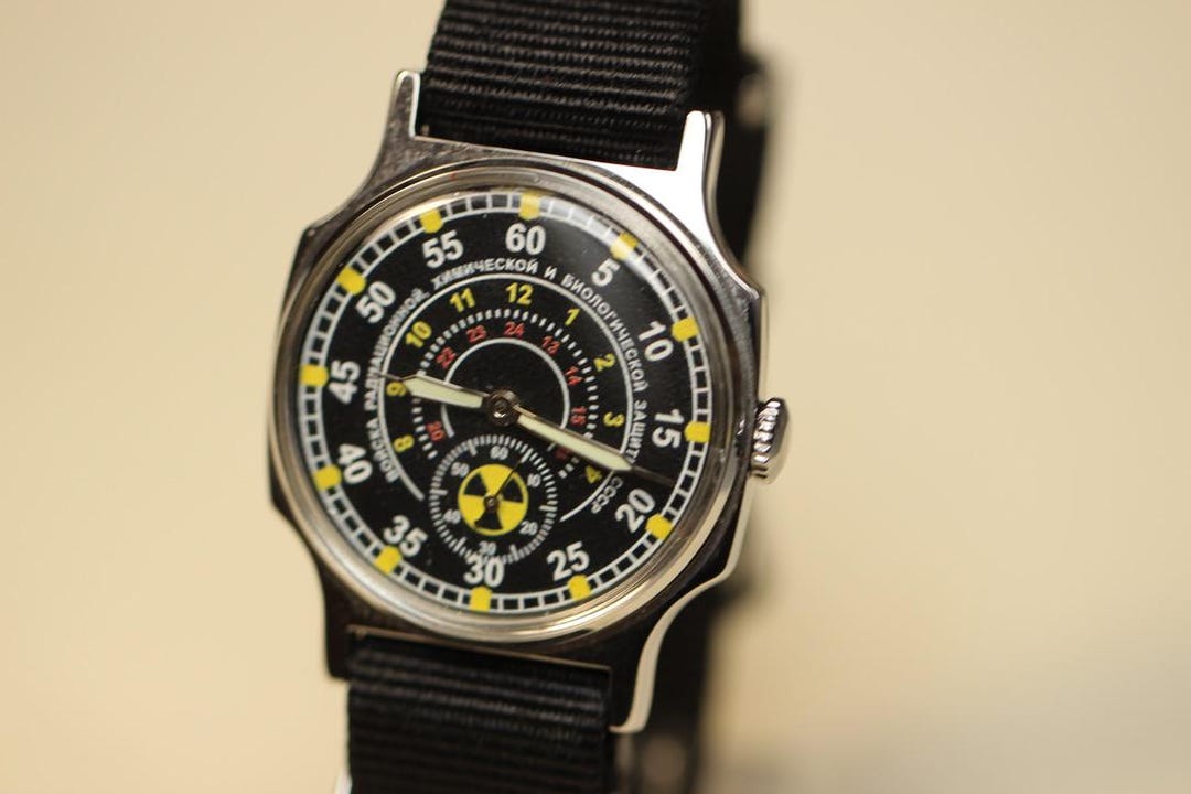 Soviet Mechanism Watches "radiation Troops" 2602 Mechanism Pobeda - Etsy