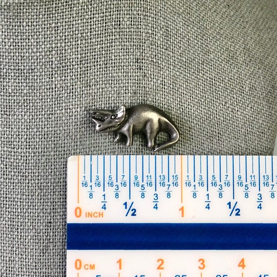 Vintage Dinosaur Triceratops Pewter Pin Silver Tone … Gem