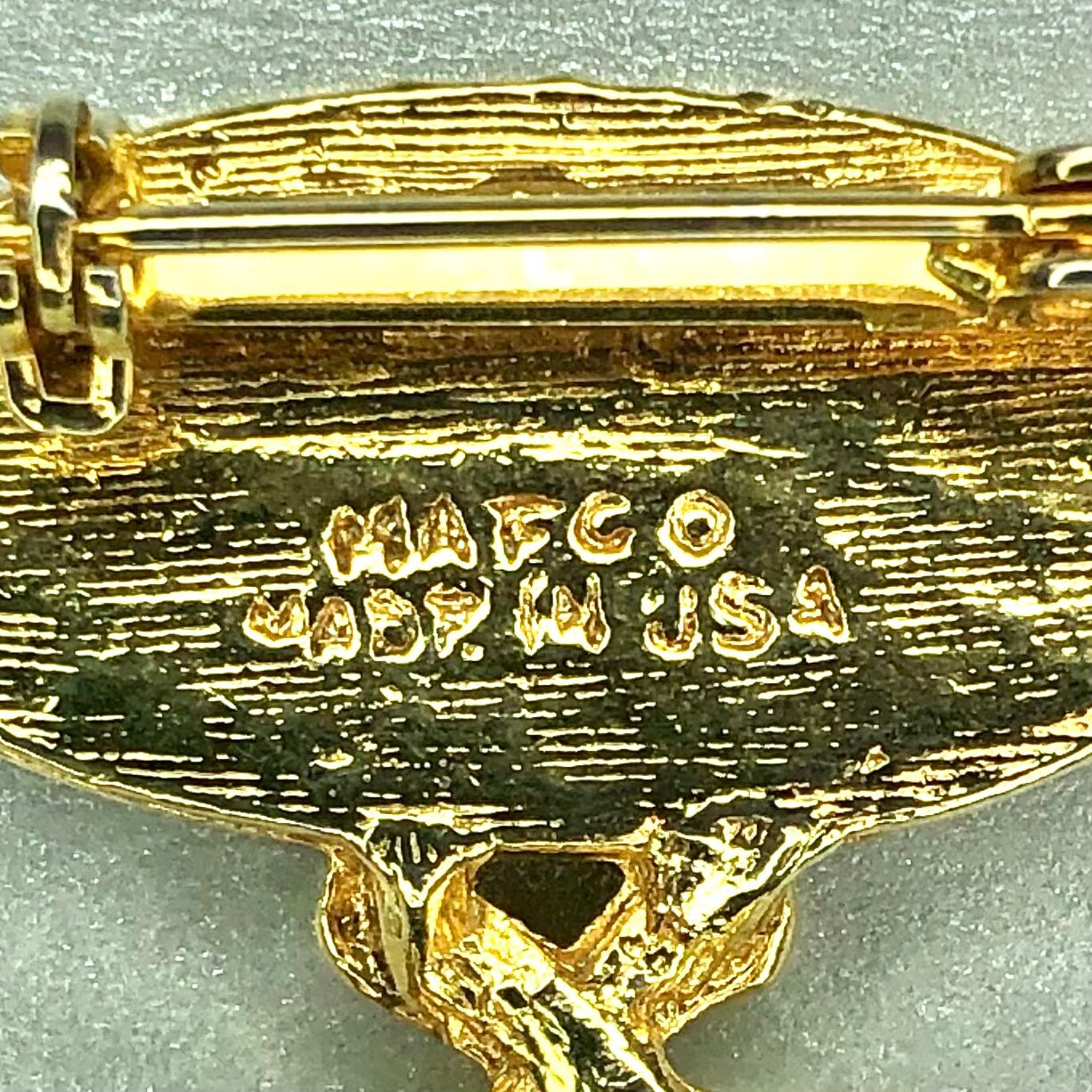 Vintage Mafco Club Skittles Ball Mother of Pearls Mini Brooch - Etsy