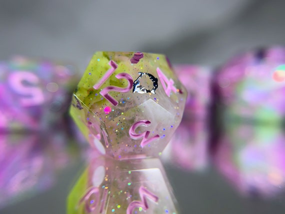 Chasing Rainbows Dice