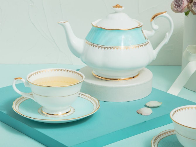 Hankook Chinaware [royal] Pale Blue Coffee/tea 2 Sets (4pc), With Tea ...