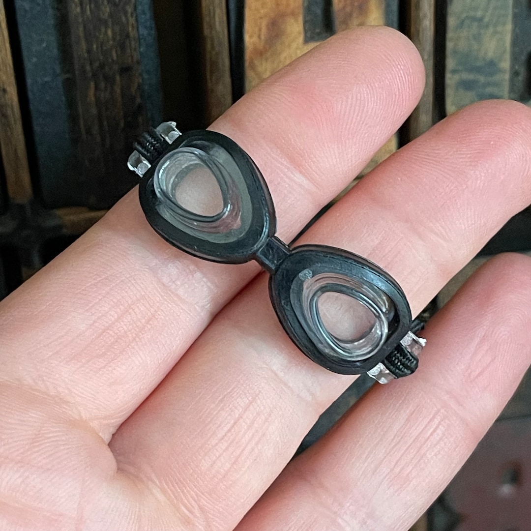 Miniature Swimming Goggles for 12” Dolls, Barbie, Cindy - Etsy