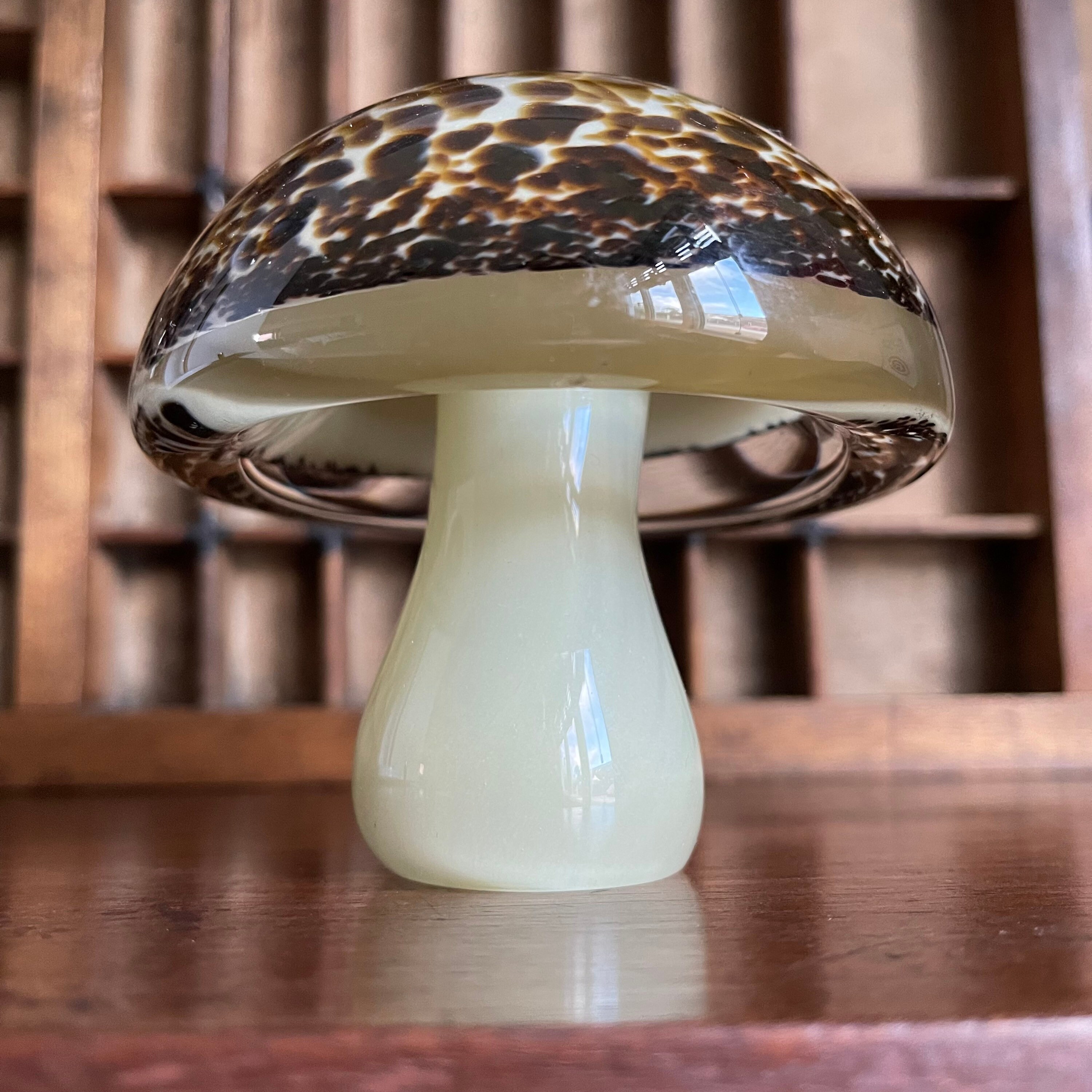 Glass Art Vintage Wedgwood art glass mushroom paperweight Signed Art ...