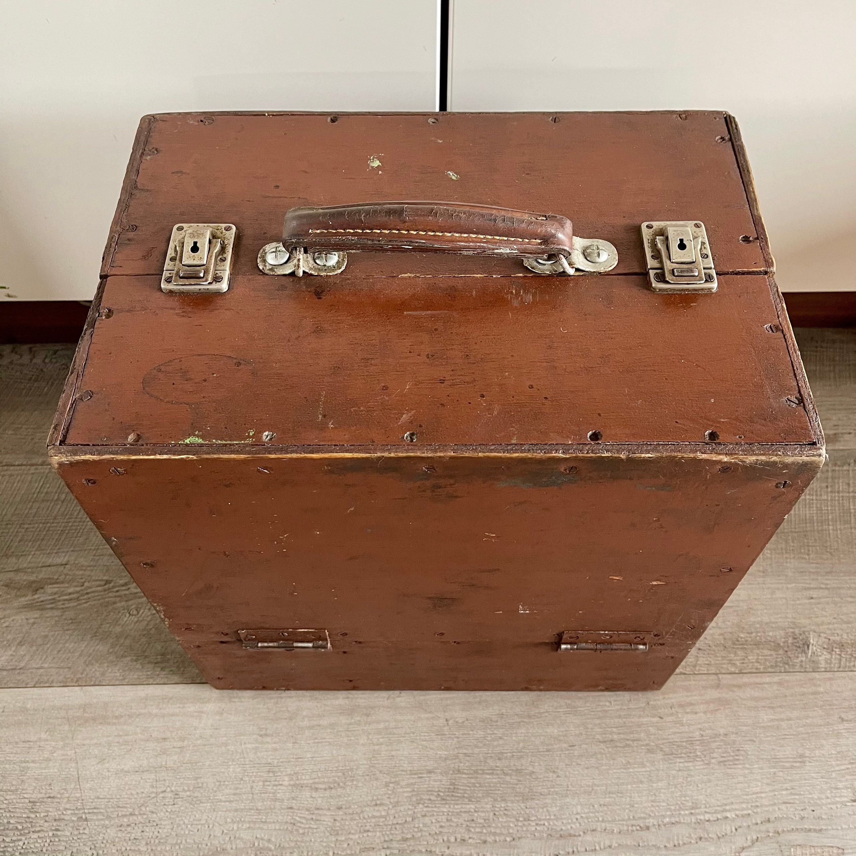 Large Vintage Tool Case With 12 Shelves and 3 Compartments - Etsy UK