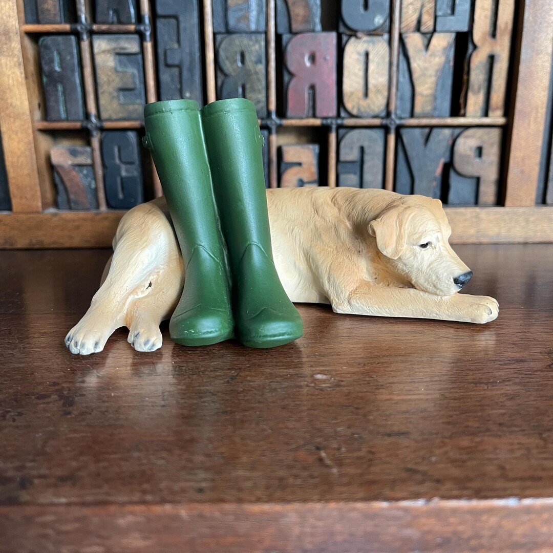 Labrador Figurine by North Light. Dog Walking With Wellies - Etsy