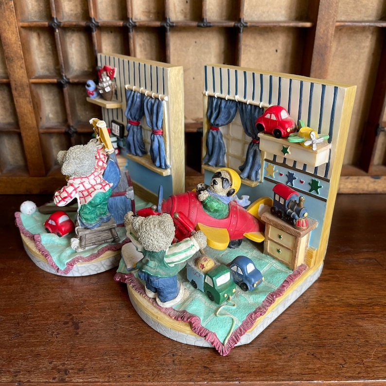Vintage Toy Box Diorama Bookends - Etsy