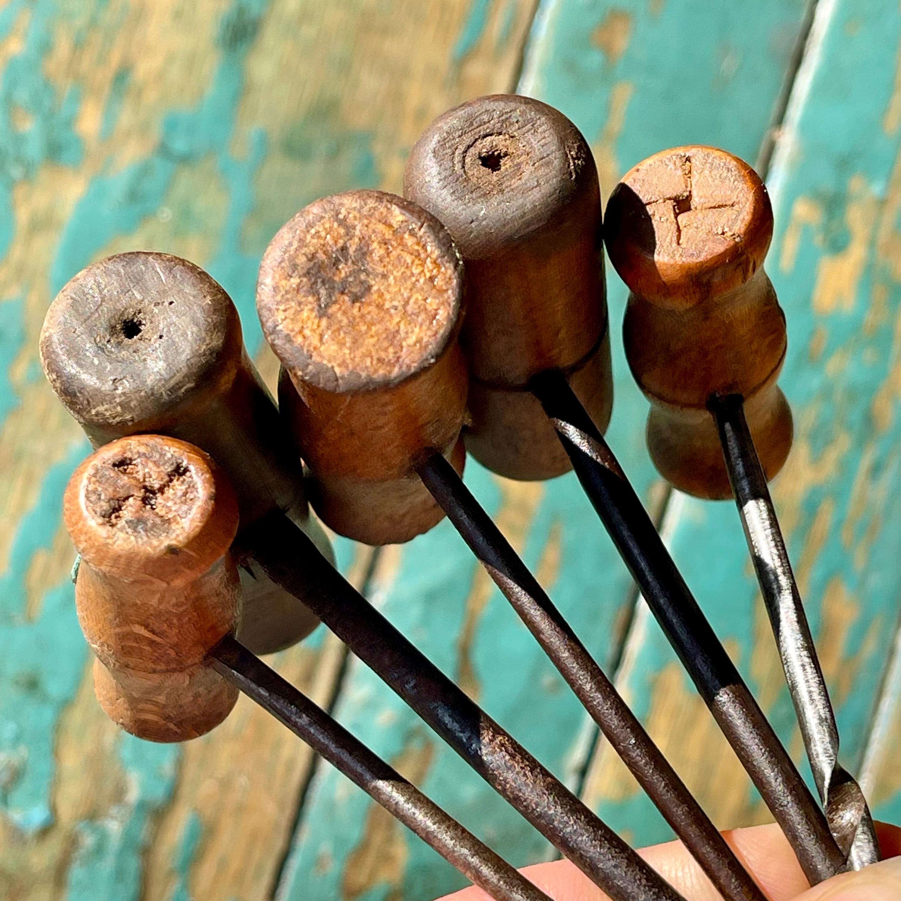 Mixed Set of 5 Vintage Wooden Hand Tools, Gimlets, Bradawls, Hand Drill ...
