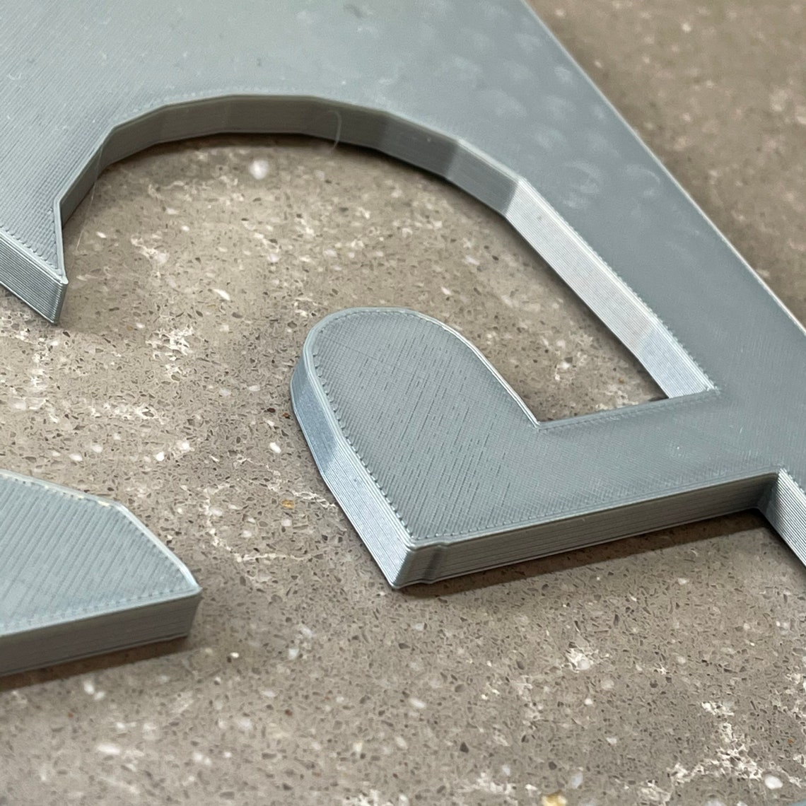 Large 3D printed letter stencil. Initial R in gunmetal grey | Etsy