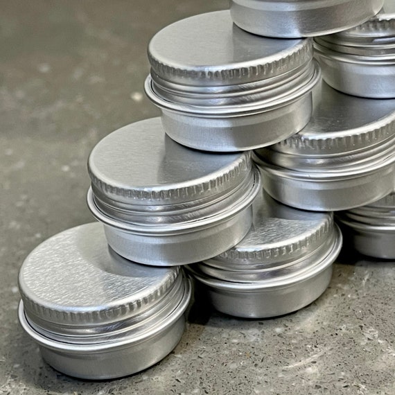 Small aluminium tins store