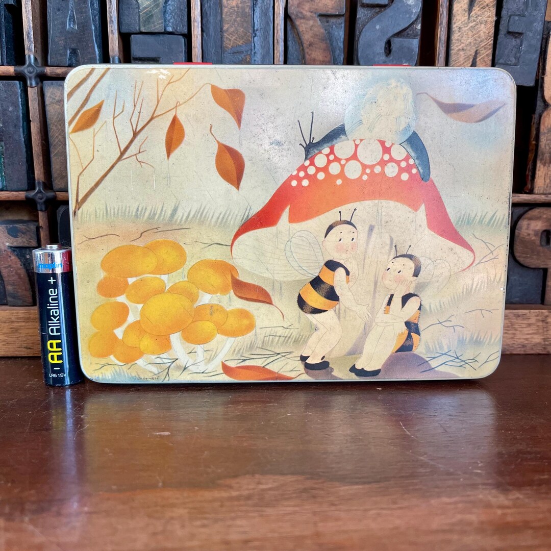 Vintage Edward Sharp & Sons Confectionery Tin. Bees, Toadstools and ...