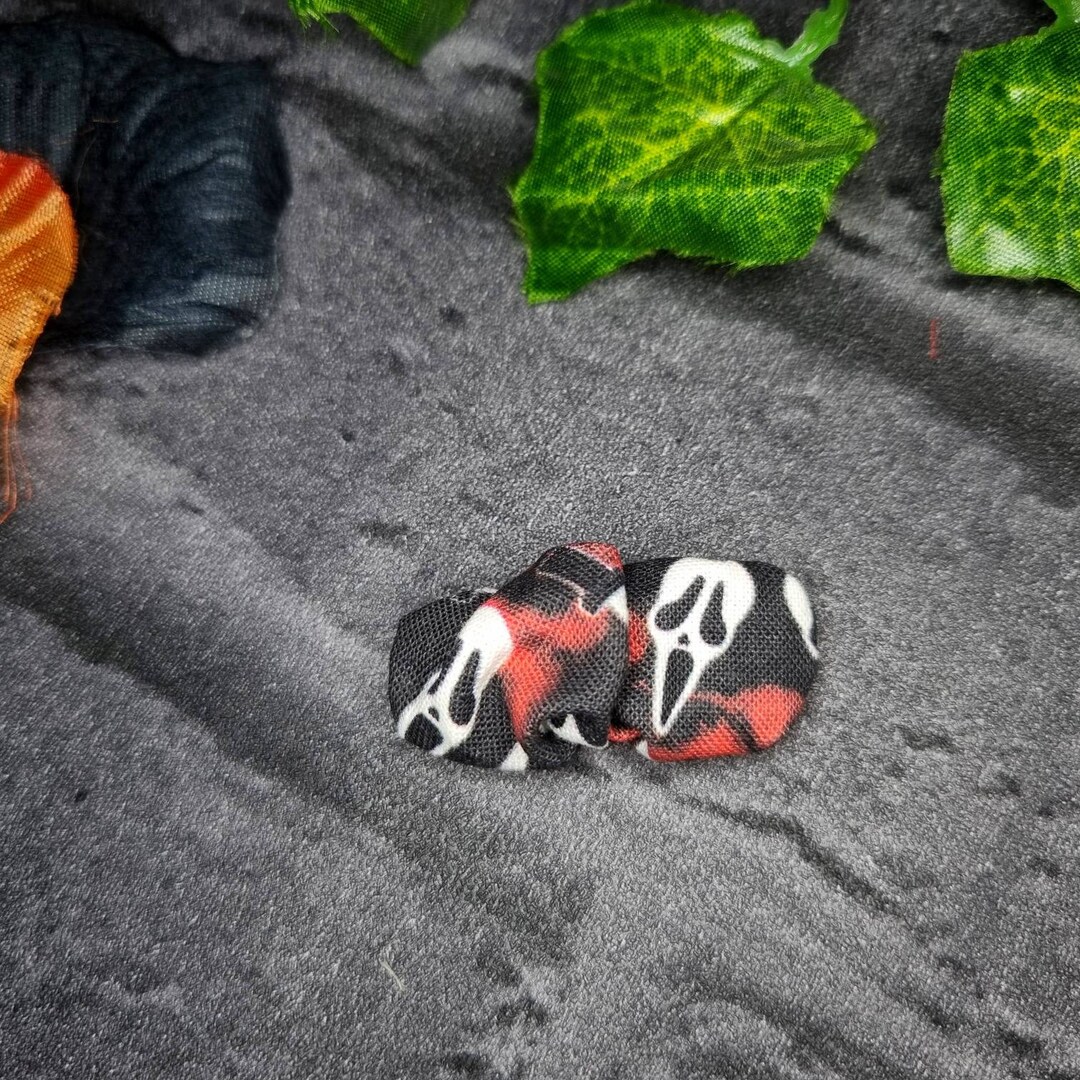 Scream / Ghostface Horror Hair Barrette Clips - Etsy