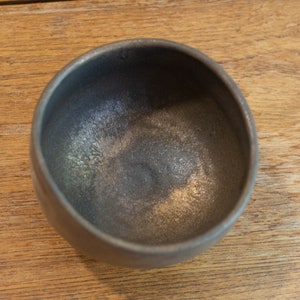 Chawan in Matt Gold Glaze, Tea Bowl for Matcha, Wavy Rim Wabi Sabi ...