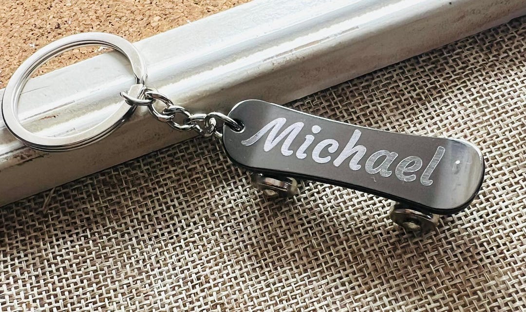 Personalized Skateboard Keychain, Skateboard Keychain With Personalized ...