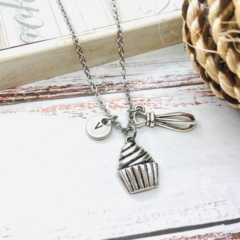 Baking Necklace - Etsy