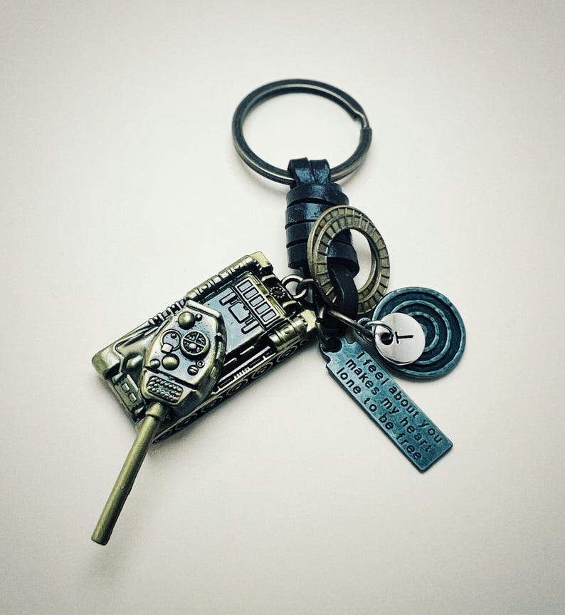 Army Tanks Leather Keychain, Military Army, Tank, Custom Keychain ...