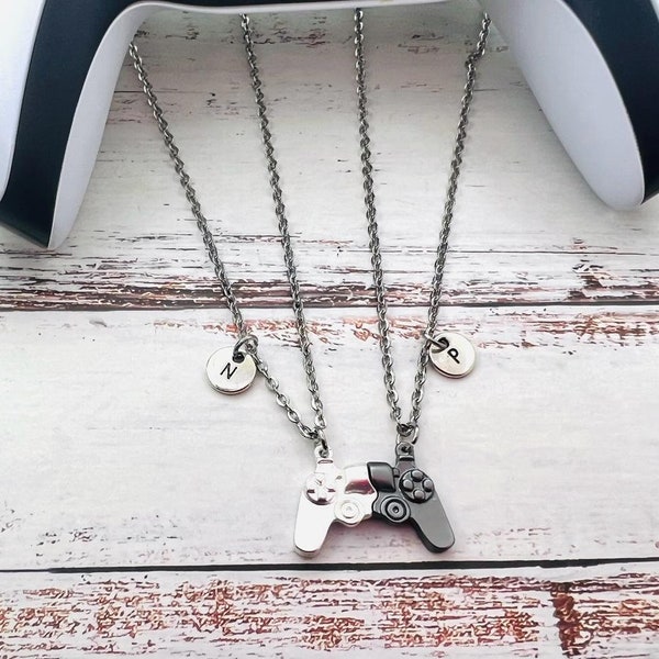 Magnetic Game Controller Necklace - Etsy
