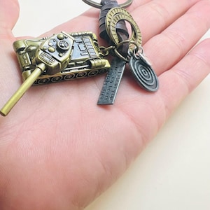 Army Tanks Leather Keychain, Military Army, Tank, Custom Keychain ...
