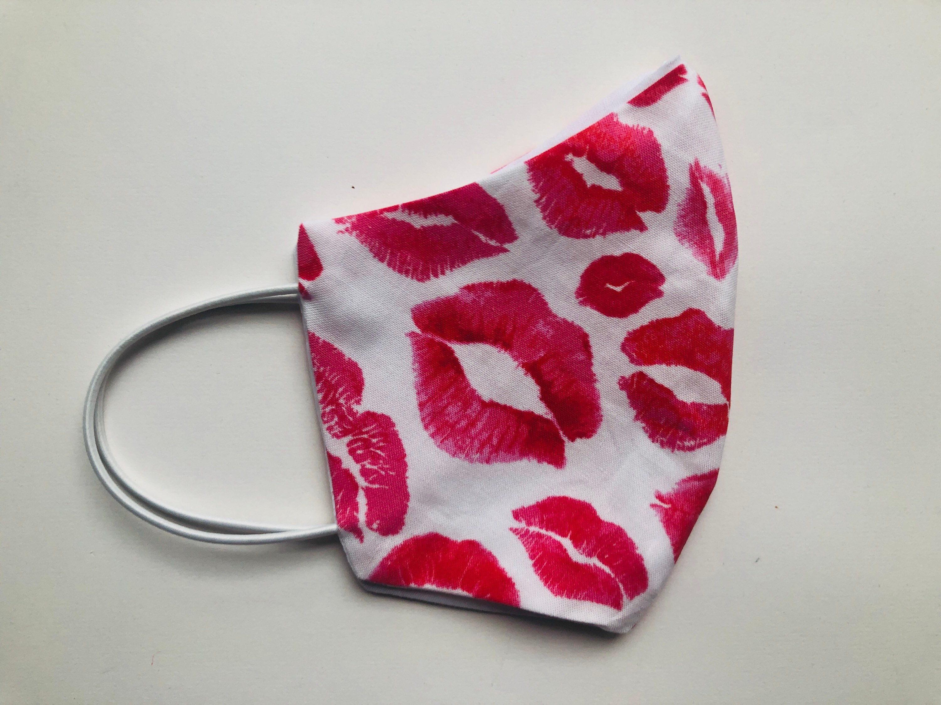 Medium Kisses Face Mask Medium ladies / Mens - Etsy UK