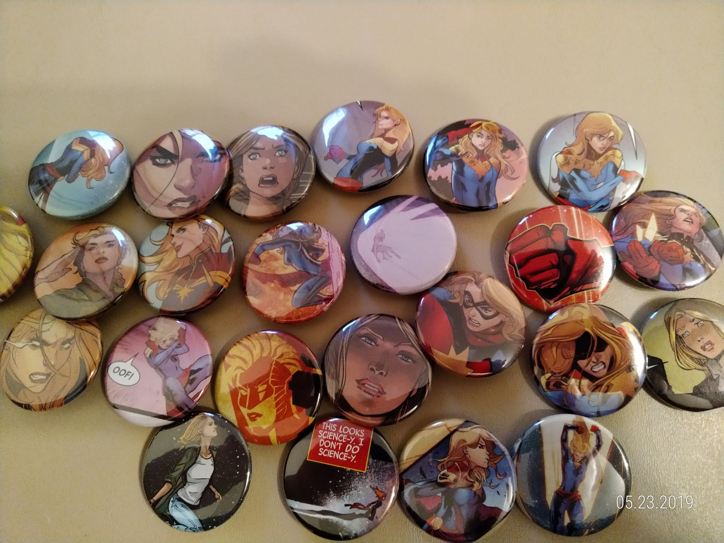 Captain Marvel Superhero/comic Buttons Marvel DC Custom - Etsy