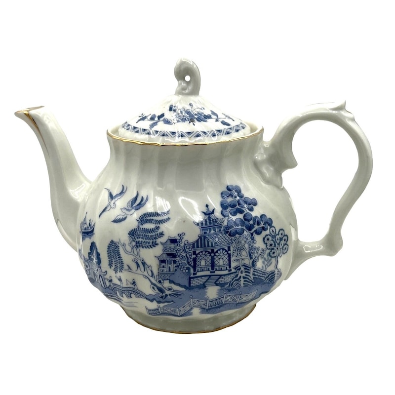 Blue Willow Teapot - Etsy