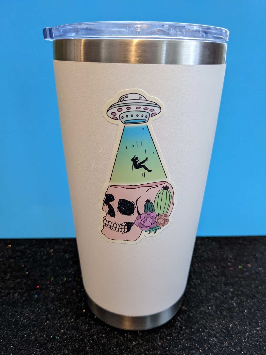 Alien Abduction Skull Sticker / Alien Stickers, Skull Stickers, UFO ...