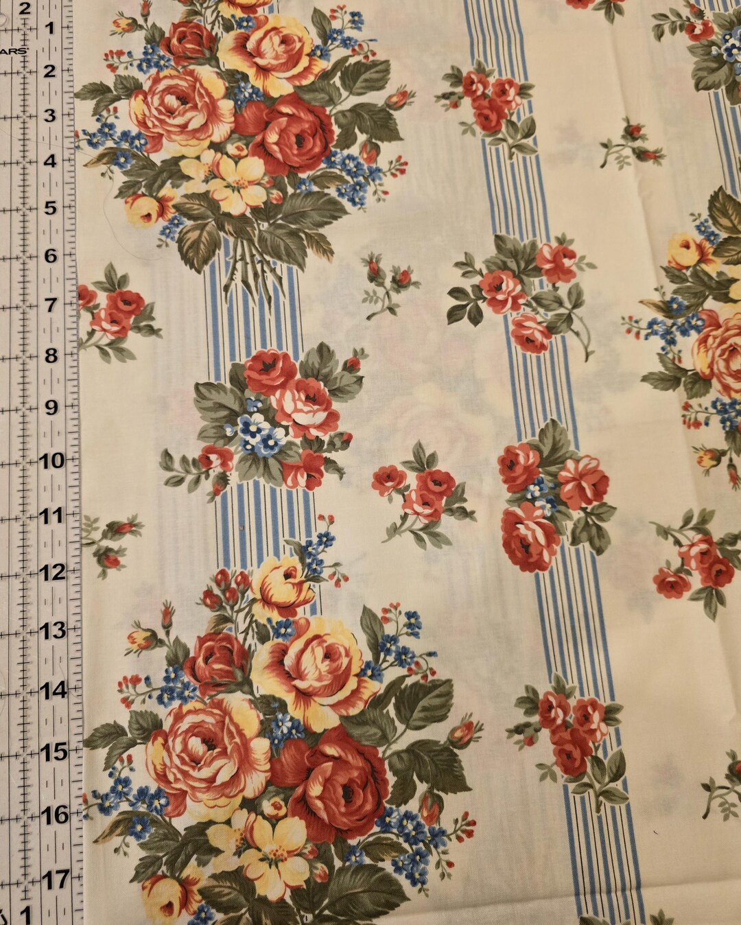 Fabric Resembling MCM Tablecloth. Ann's Arbor by Minick & Simpson for ...