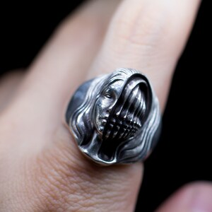 Faces Art Ring Handmade Oxidized Solid Silver Ring Artwork Gothic Face ...