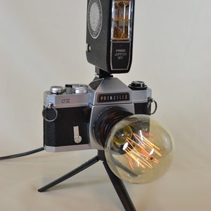 Prinzflex Camera Lamp: Retro Desk Lamp With Tripod & Edison Bulb - Etsy