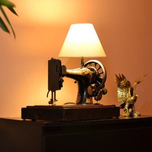 Vintage Singer Sewing Machine Lamp: Retro Industrial Desk Lighting - Etsy