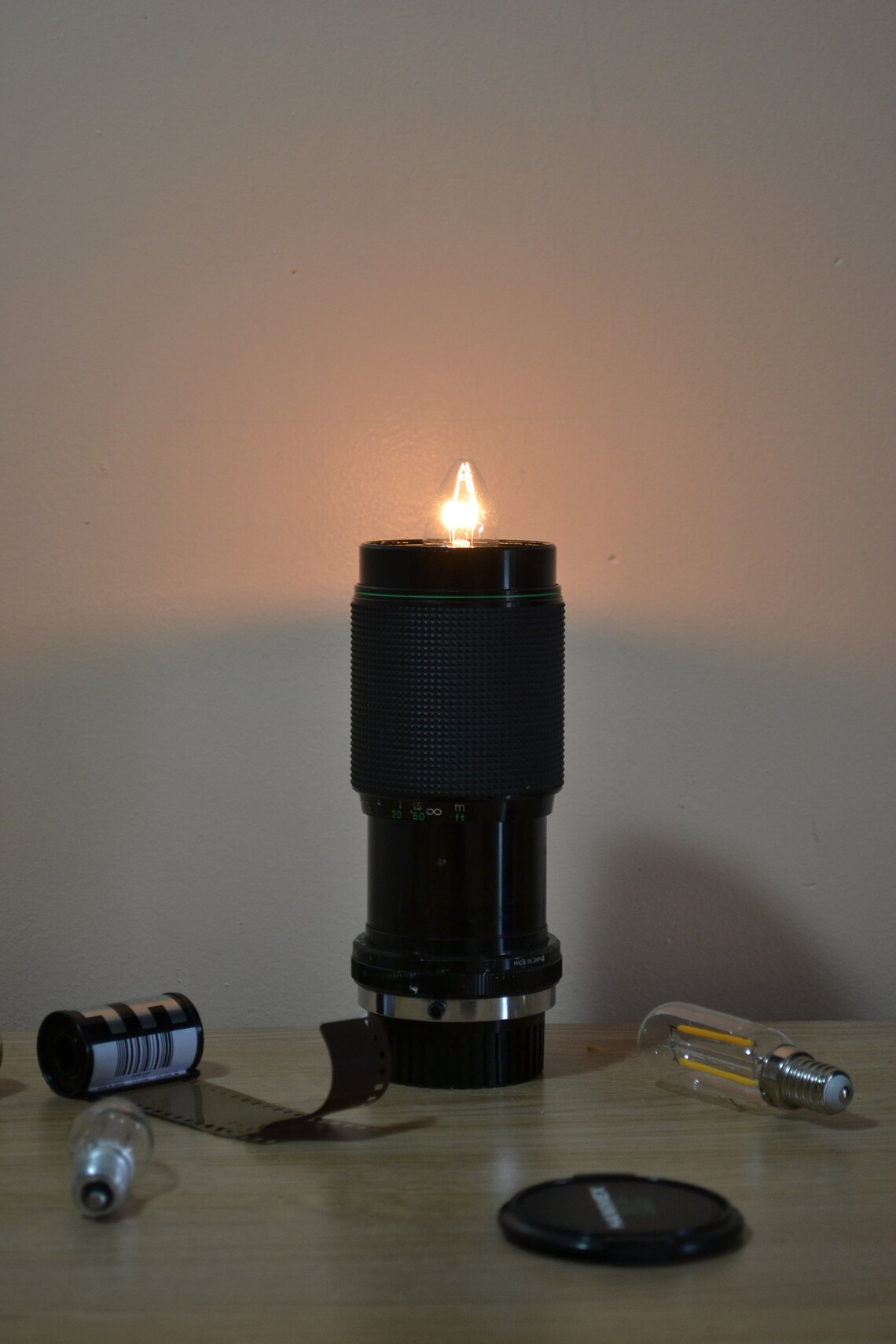 Vintage Camera Lens Lamp: Handmade Art Deco Desk Light - Etsy