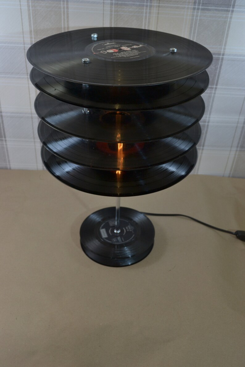 Upcycled Vinyl Record Table Lamp: Retro Home Decor - Etsy