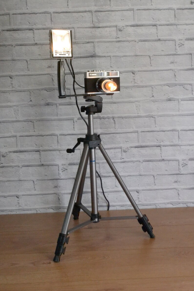 Vintage Canon Camera Lamp: Retro Art Deco Table/floor Lamp - Etsy