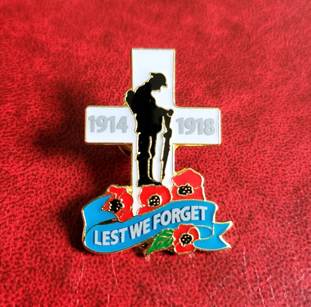 White Red Poppy Badge Remembrance Day Memorial Day 2023 1914 - Etsy