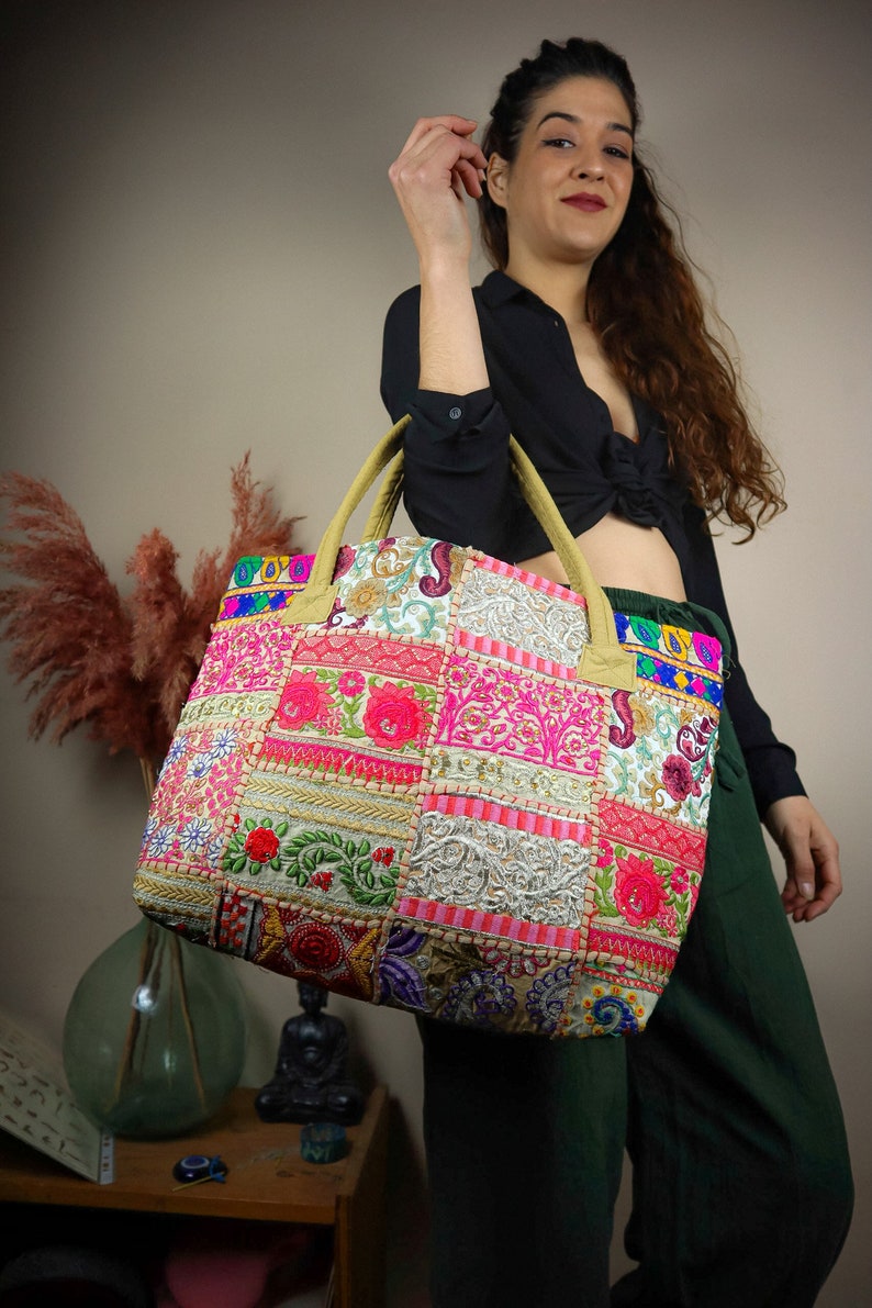 Mehndi Bags KAVERI, Mehndi Bag, Indian Bag, Indian Crossbody Bag ...
