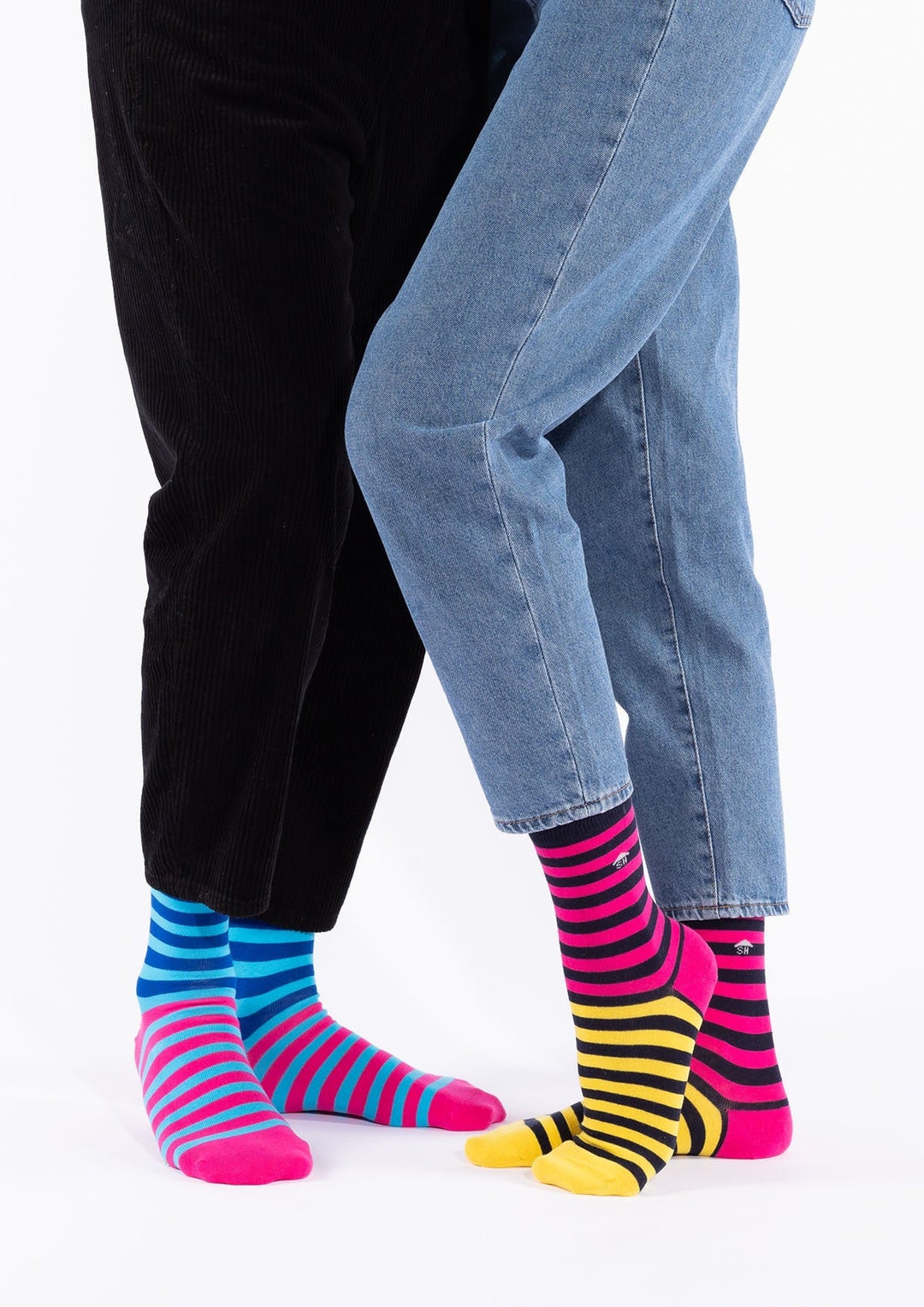 Bold Gift Set With 2 Pairs for Couples, Pack of 2 Colorful Striped ...