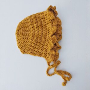 Frilly Bonnet / Vintage Crochet Bonnet / Pom Pom Hat / Handmade / 100% ...