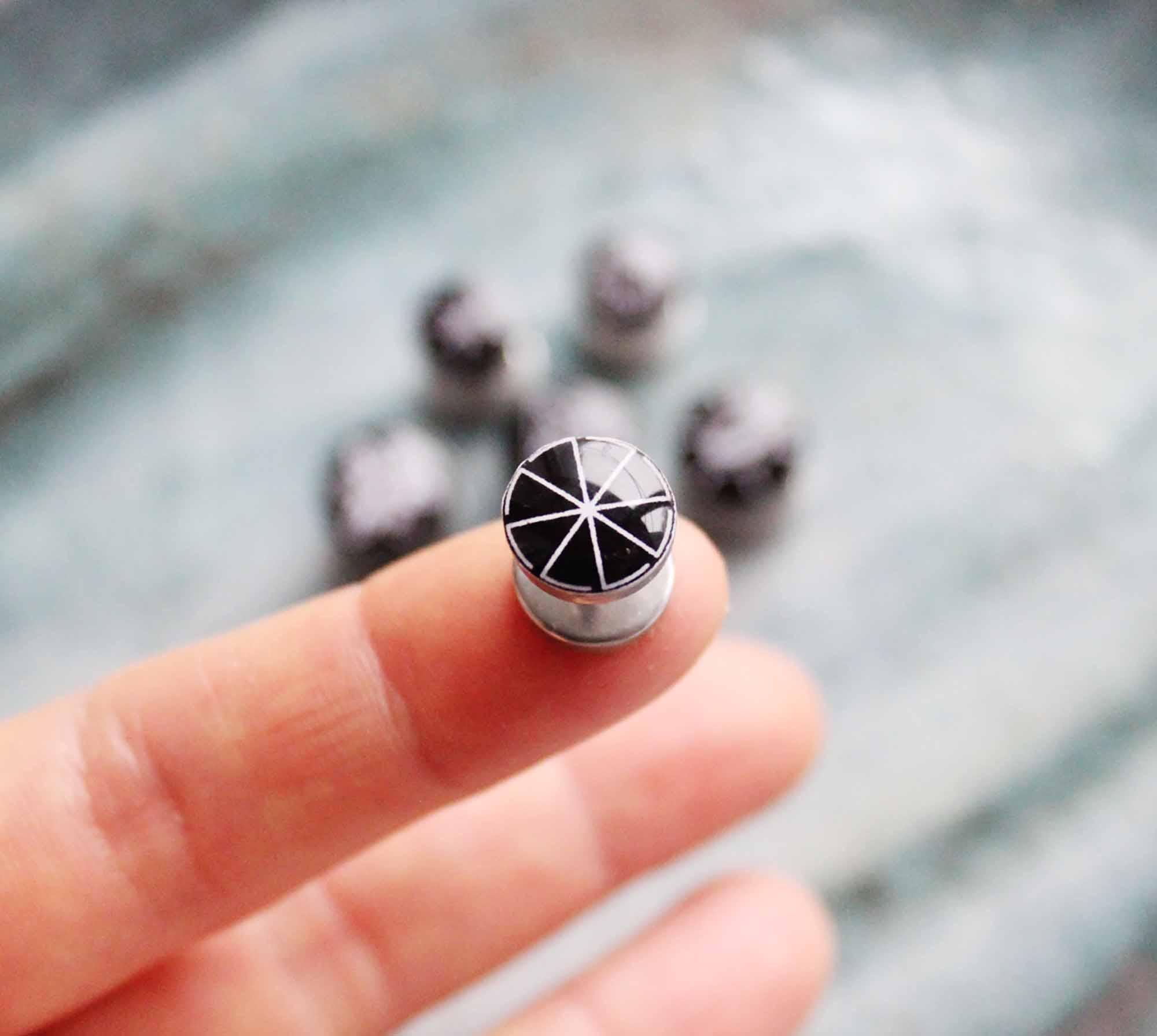 16G Faux Ear Plugs Screw on Cheater Earrings Fake Gauge Earrings Vital ...