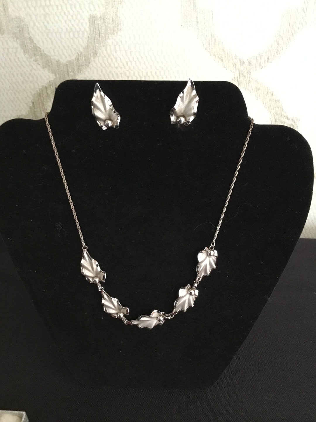 Boyd Sterling Bond Necklace and Earrings Set - Etsy