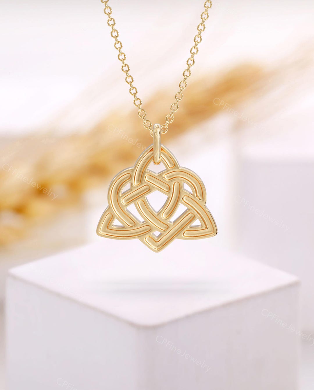 Celtic Heart Trinity Knot Necklace - Yellow Gold Irish Love Pendant ...