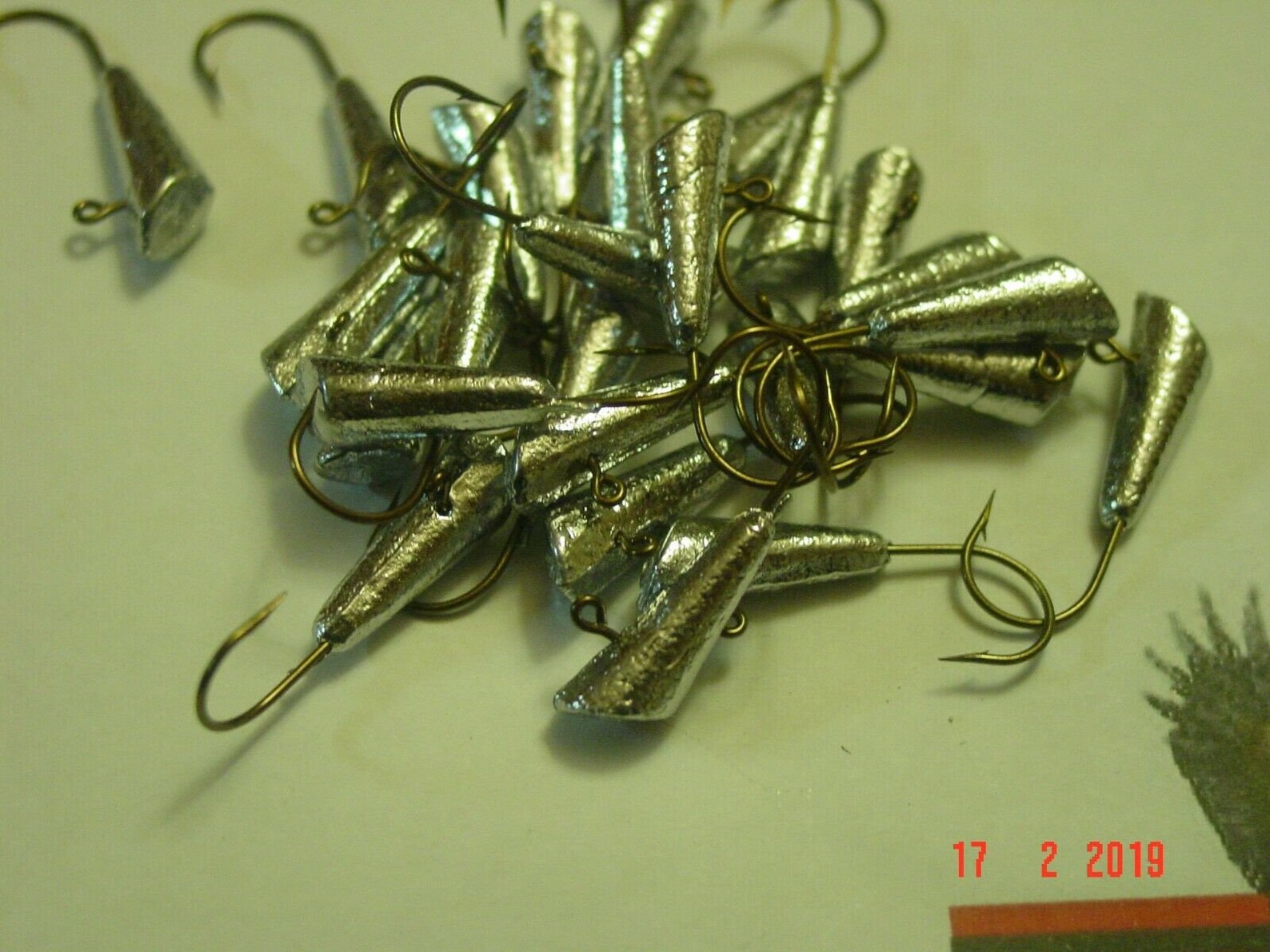 1/8 Oz Shad Dart Jigs Unpainted # 2 Eagle Claw Hooks - Etsy