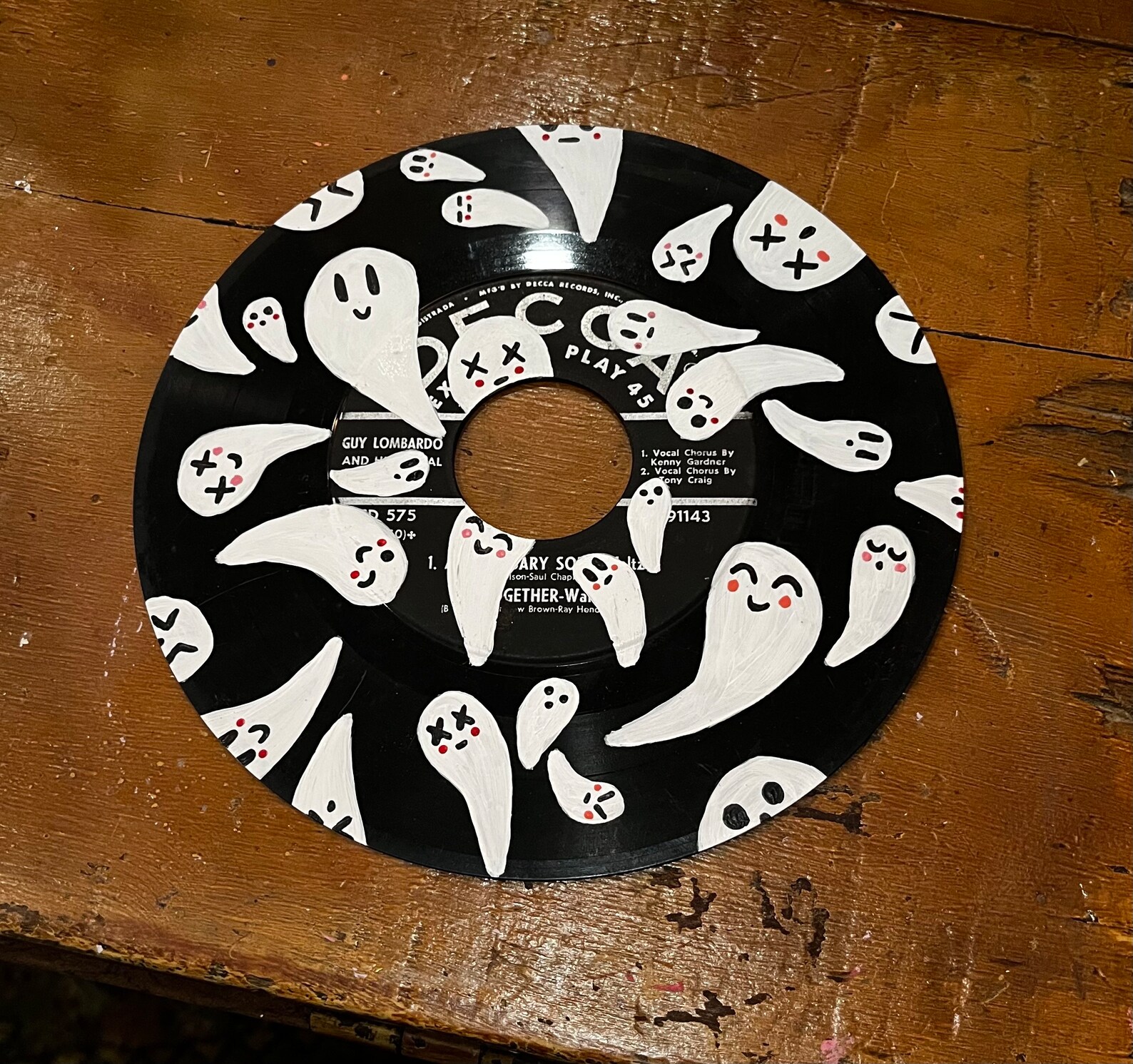 Spooky Ghosts Painting, Repurposed Vinyl Record, Halloween Decor ...
