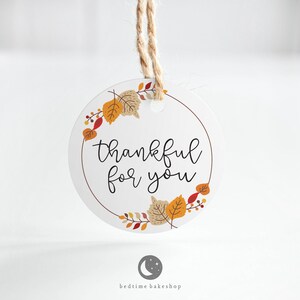 Printable 2" Thanksgiving Autumn Leaves Tag- Thankful for You Wreath ...